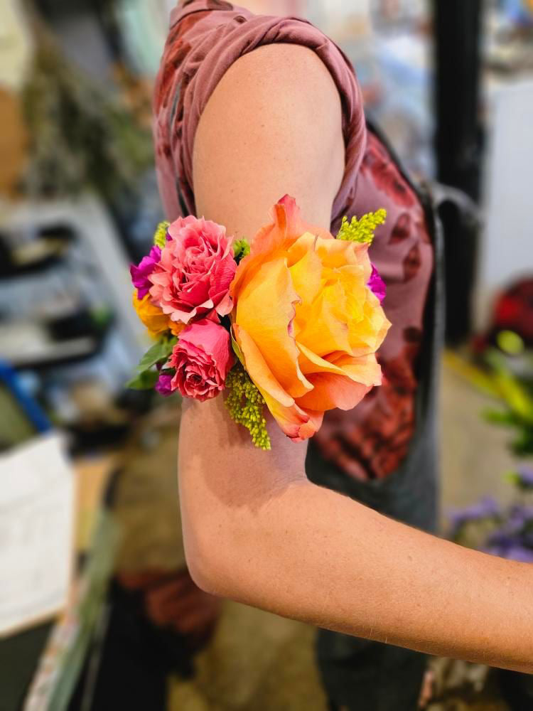 Custom Wearable Floral Arm Band – Wyldling - Floral Craft & Mercantile